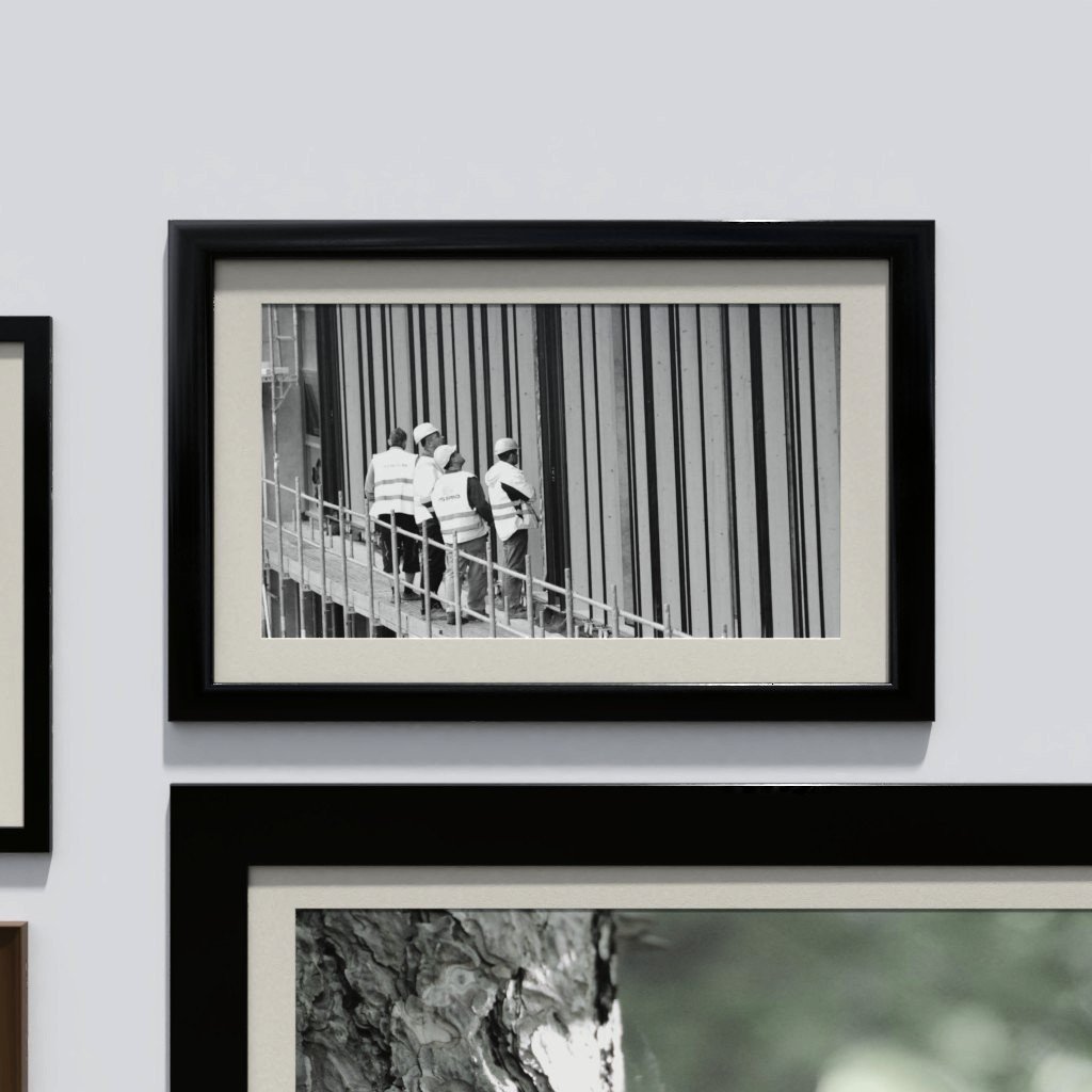 Photo frame 'anyframe' with construction workers | FREE Decorative ...