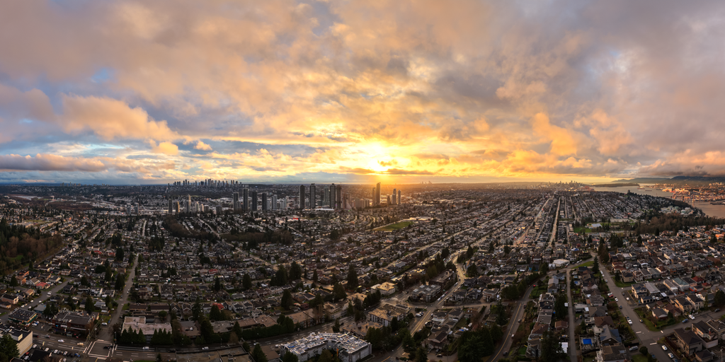 Sunset Clouds Golden City | Cityscapes HDRis | BlenderKit